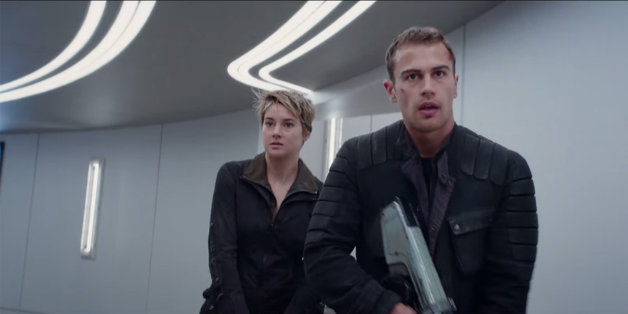 Uyumsuz Serisi: Yandaş Bölüm 2